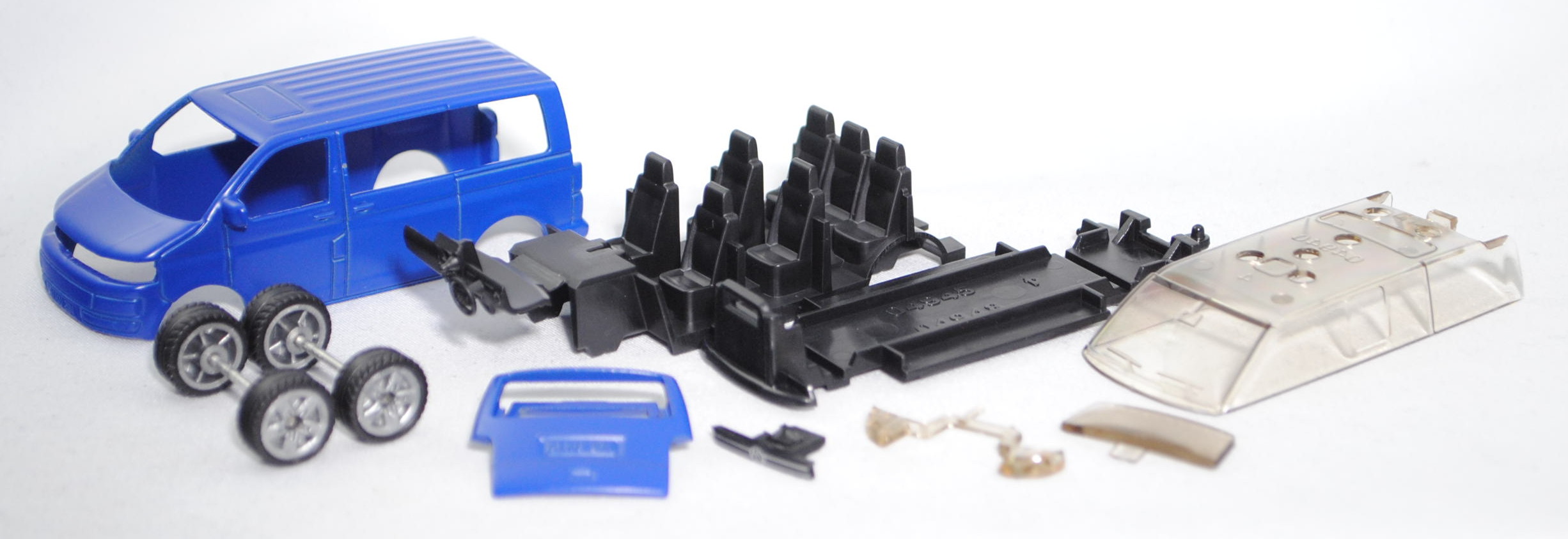 Bausatz VW T5 facelift Multivan (Typ 7H, 1. Facel., Mod. 09-15), h.-ultramarinblau, Tüte ...